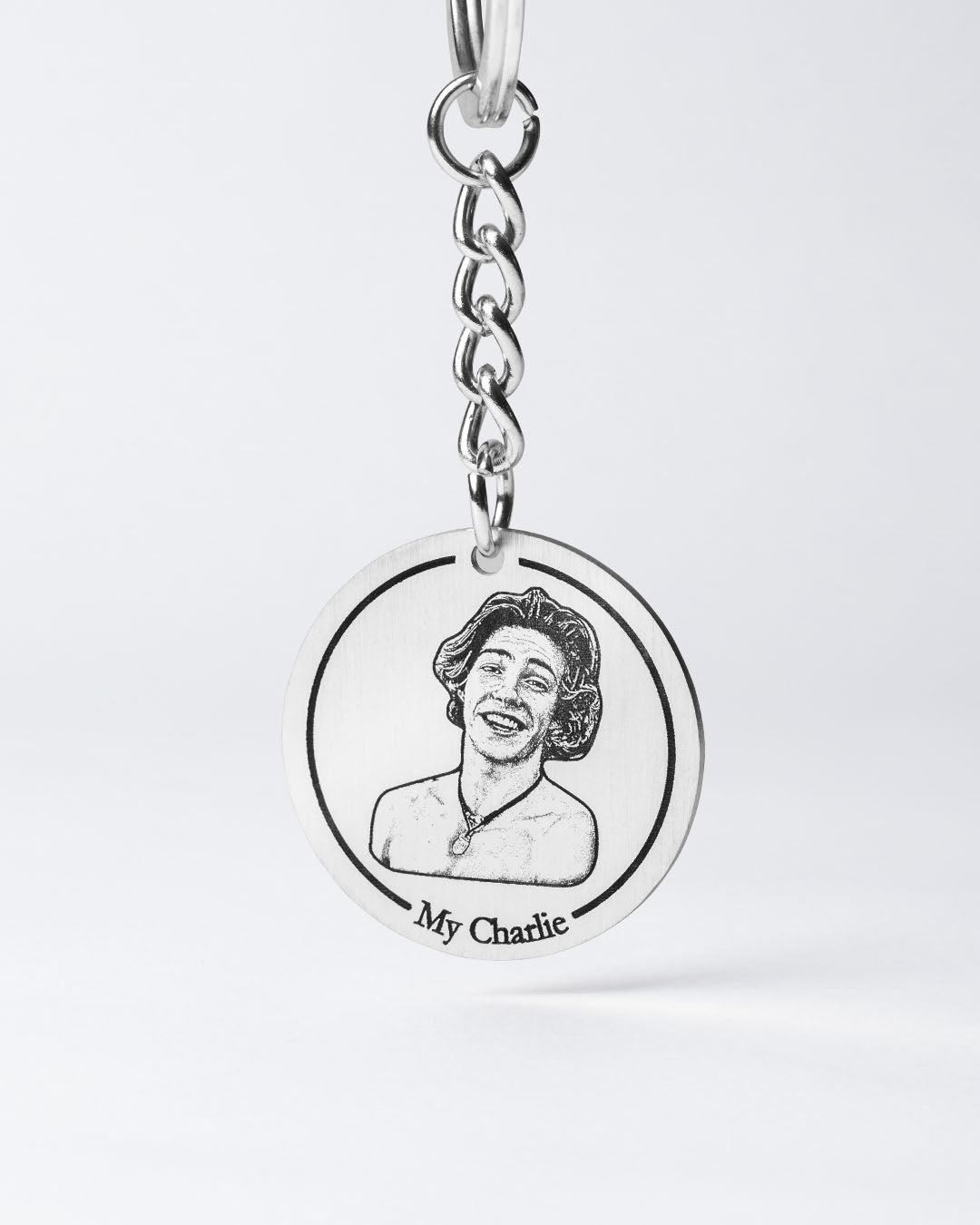 Silvercut® Medallion Person Keychain With Custom Engraved Photo